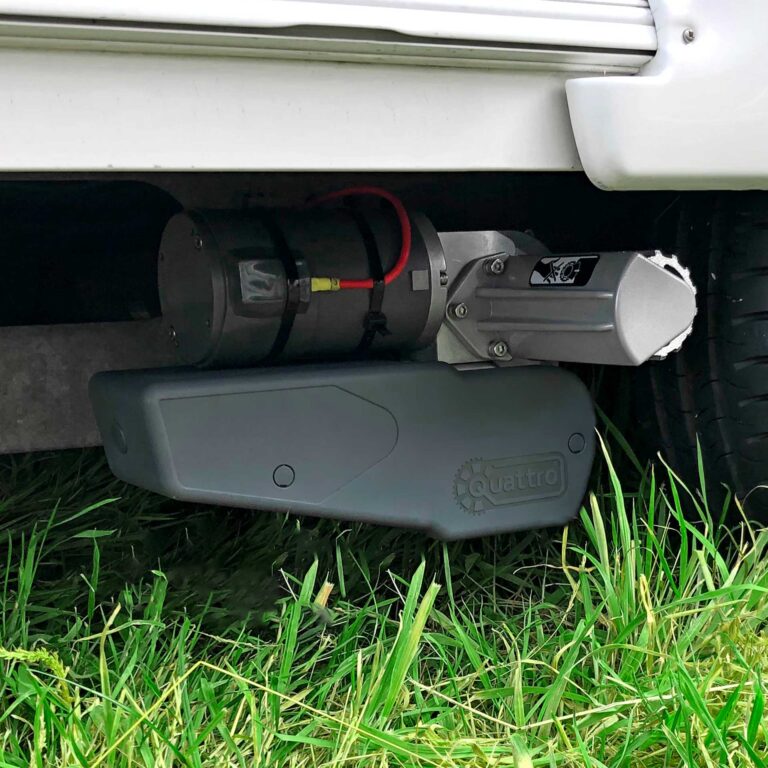 Caravan motor movers - Remote controlled caravan moving